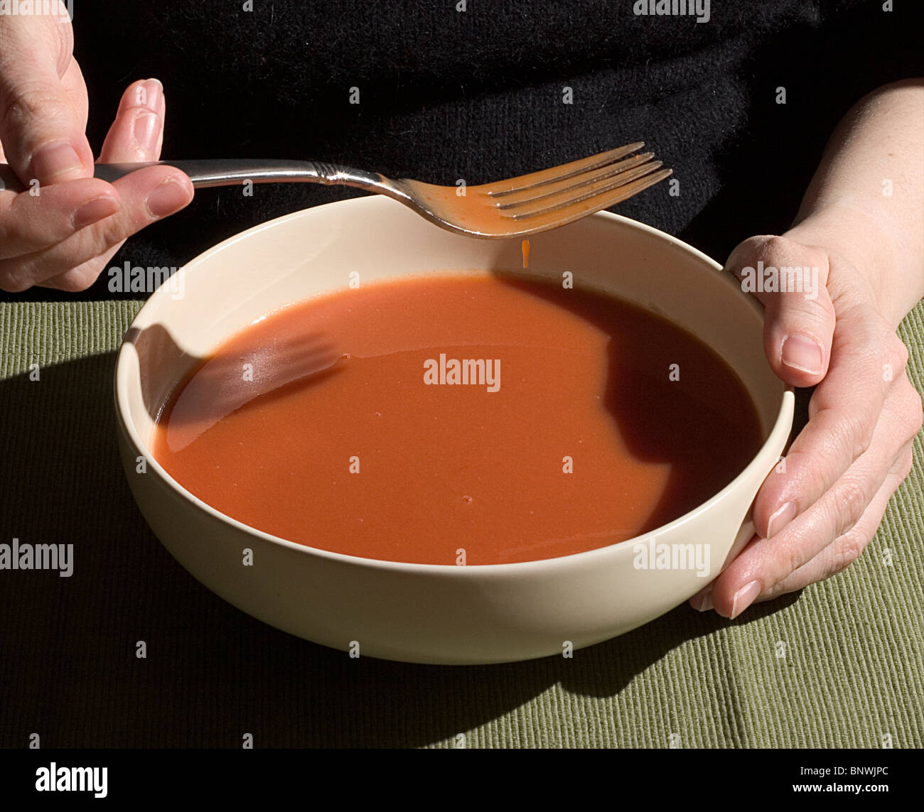 Wrong tool hi-res stock photography and images - Alamy