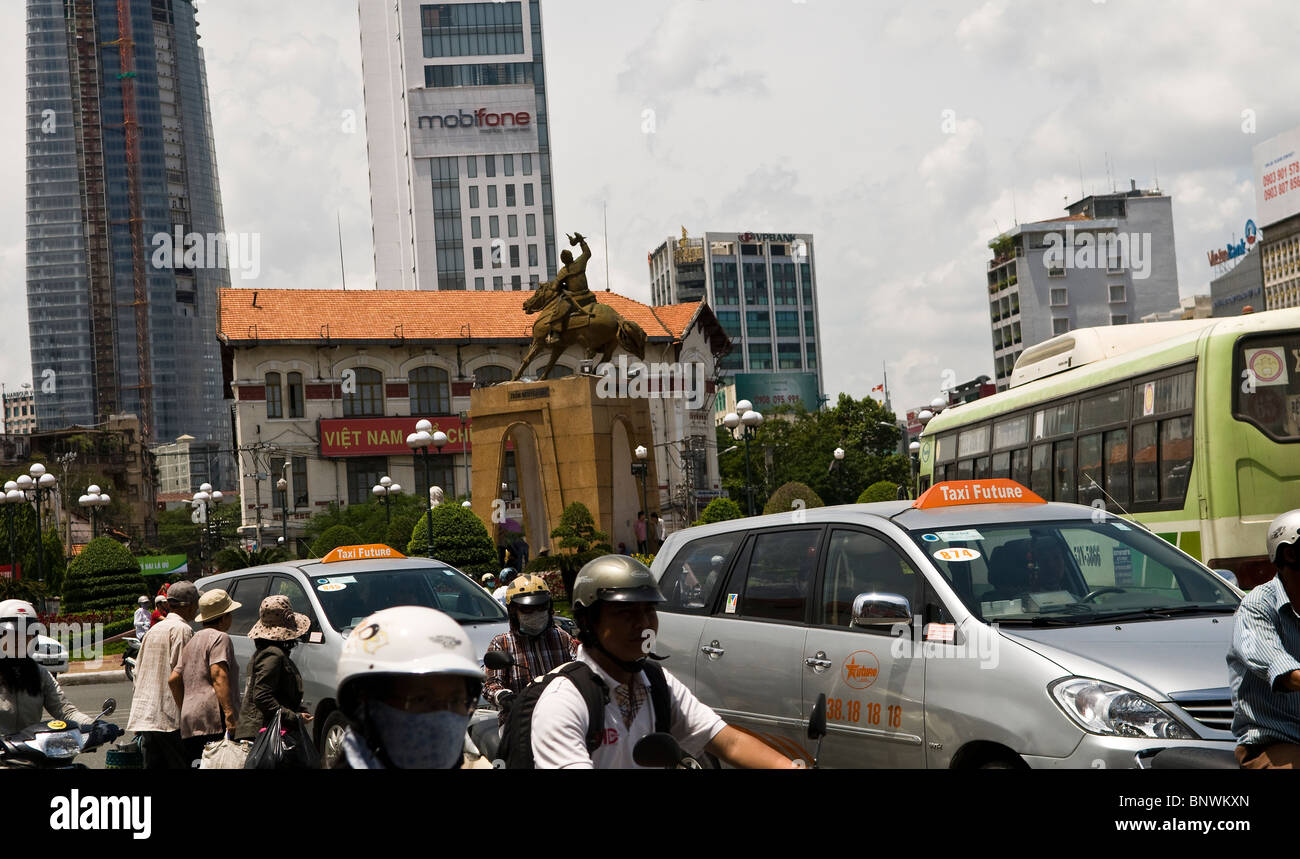Traffic jam in ho chi hi-res stock photography and images - Alamy