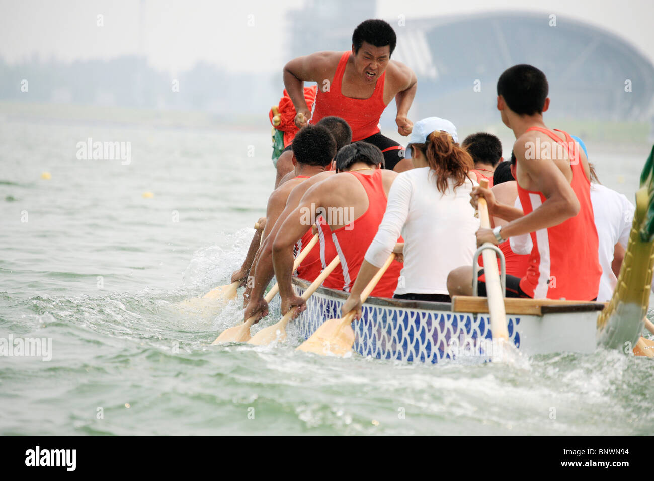 dragon boat racing Stock Photo - Alamy