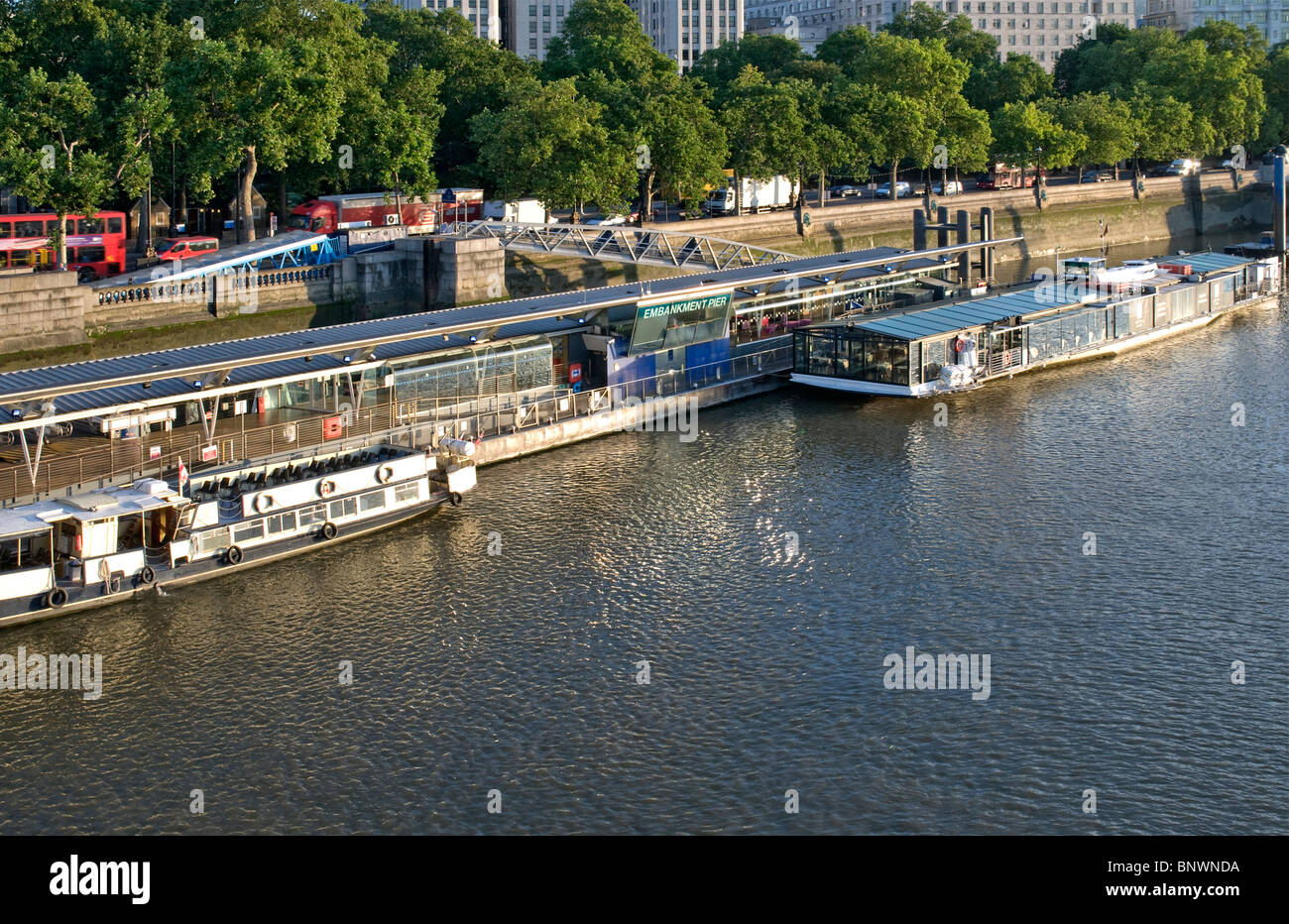 Embankment pier hi-res stock photography and images - Alamy