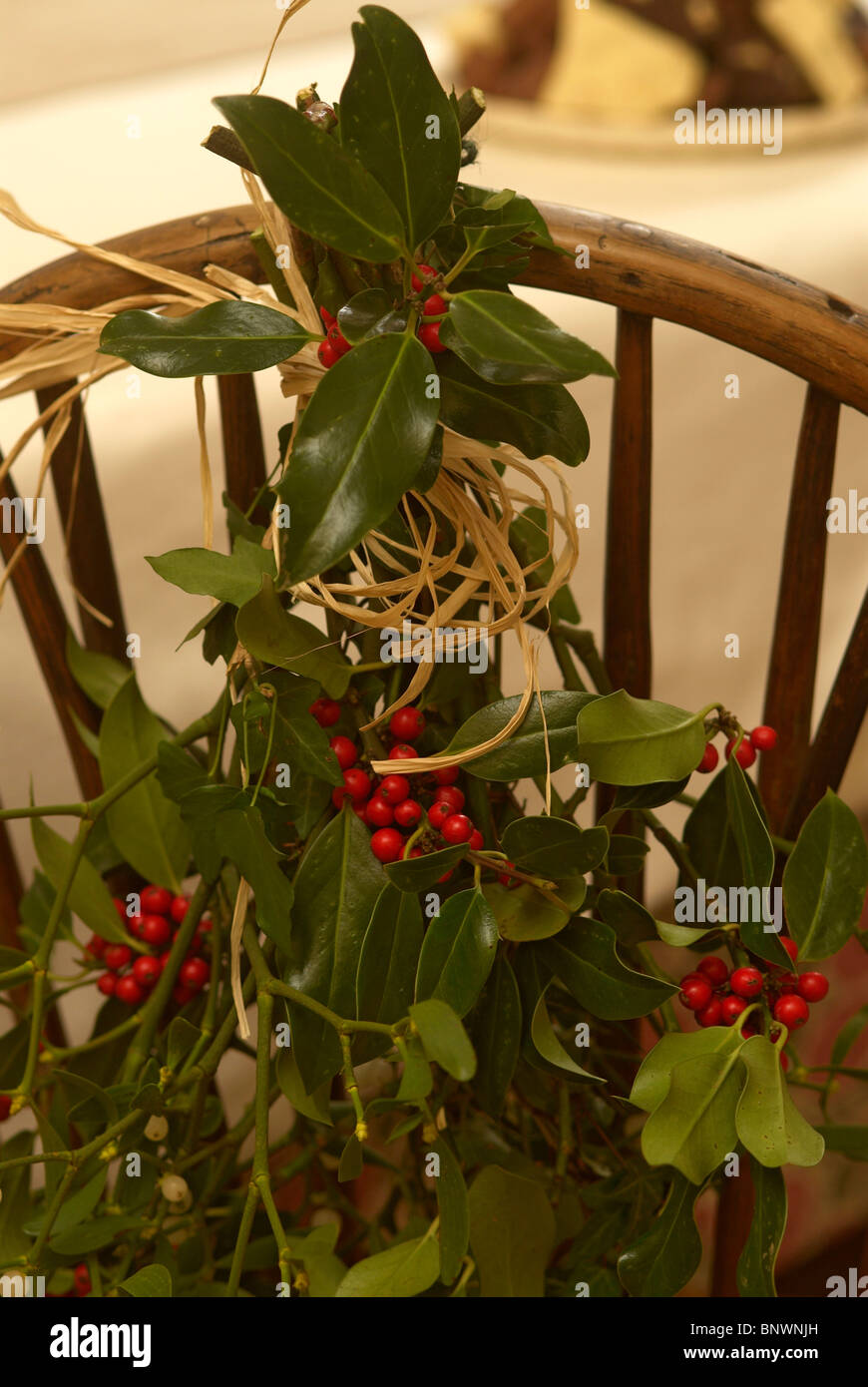 Mistletoe And Holly Stock Photos & Mistletoe And Holly Stock Images - Alamy