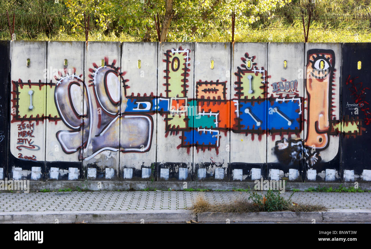 Graffiti rome hi-res stock photography and images - Alamy