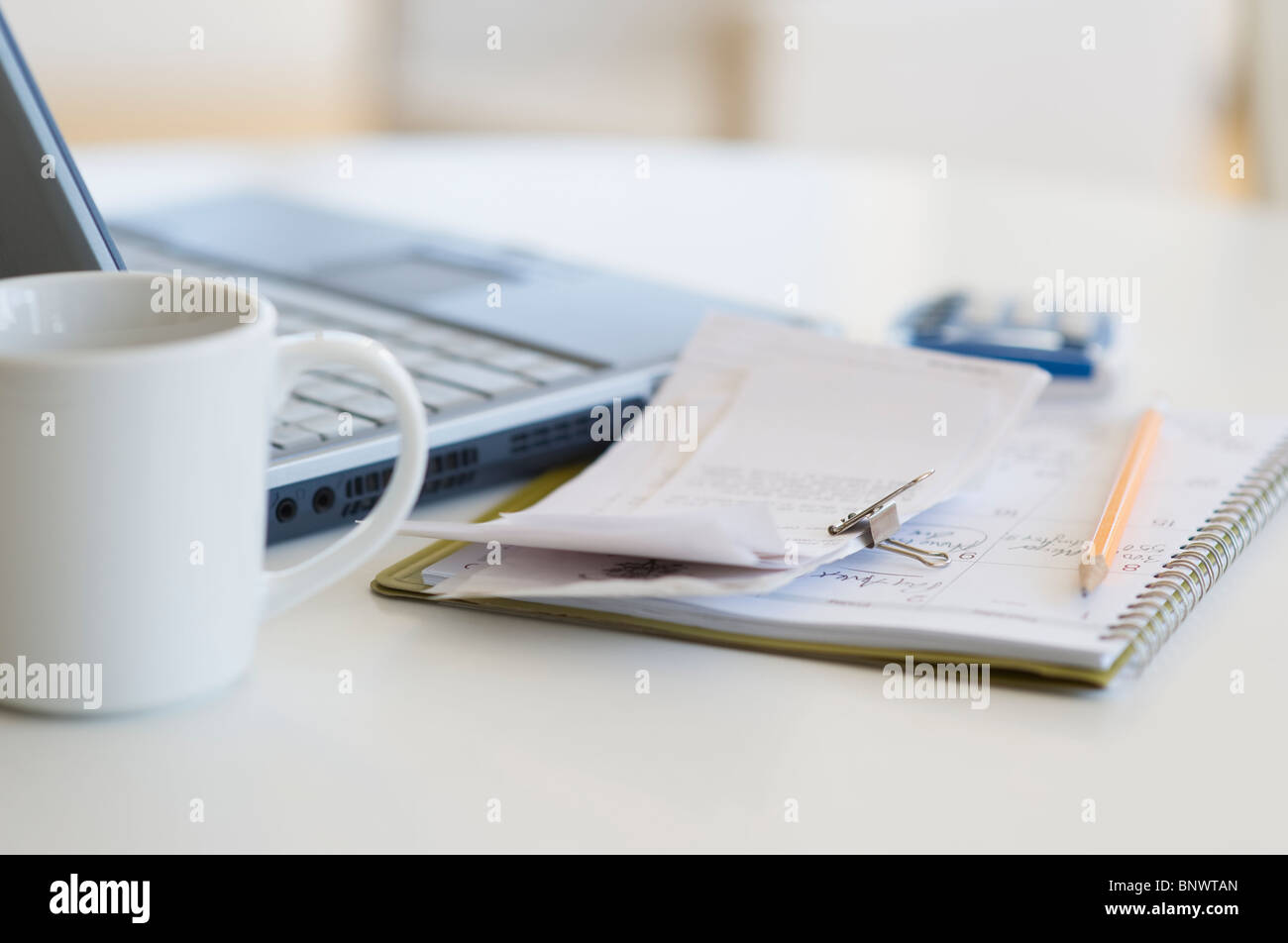 Office assignments hi-res stock photography and images - Alamy