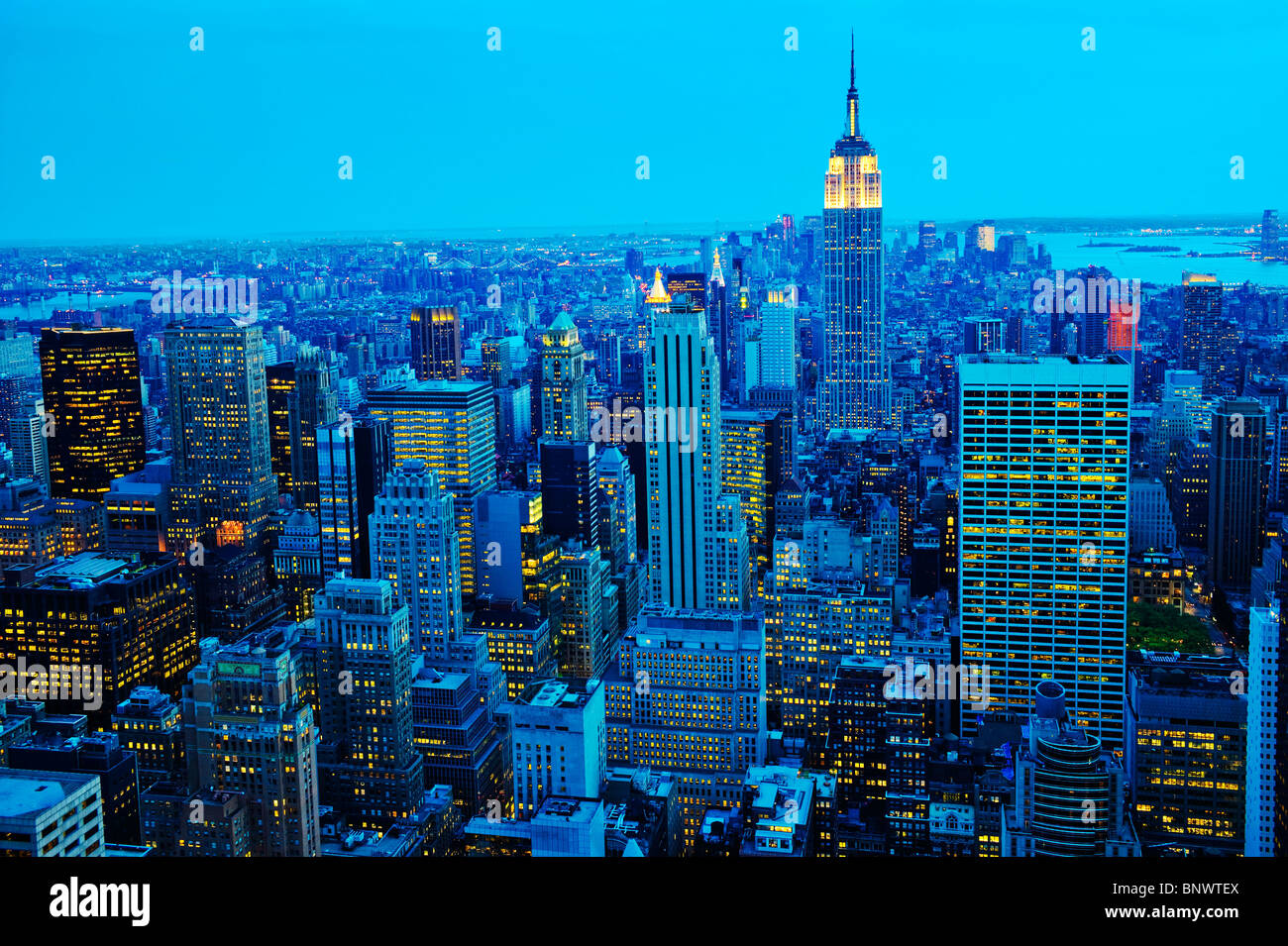 Skyline new york 2010 hi-res stock photography and images - Alamy