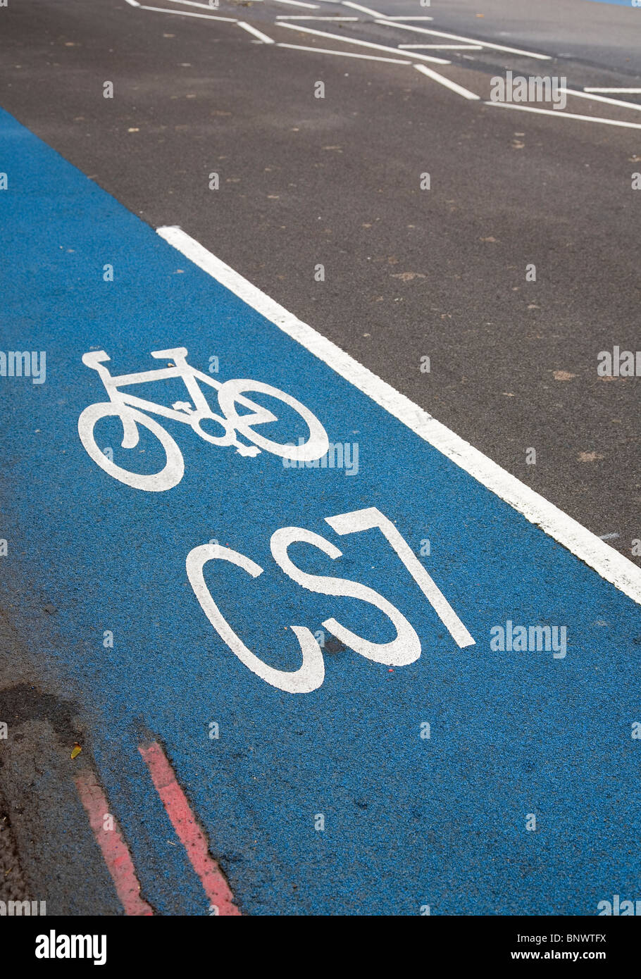 Super highway cycle hi-res stock photography and images - Alamy