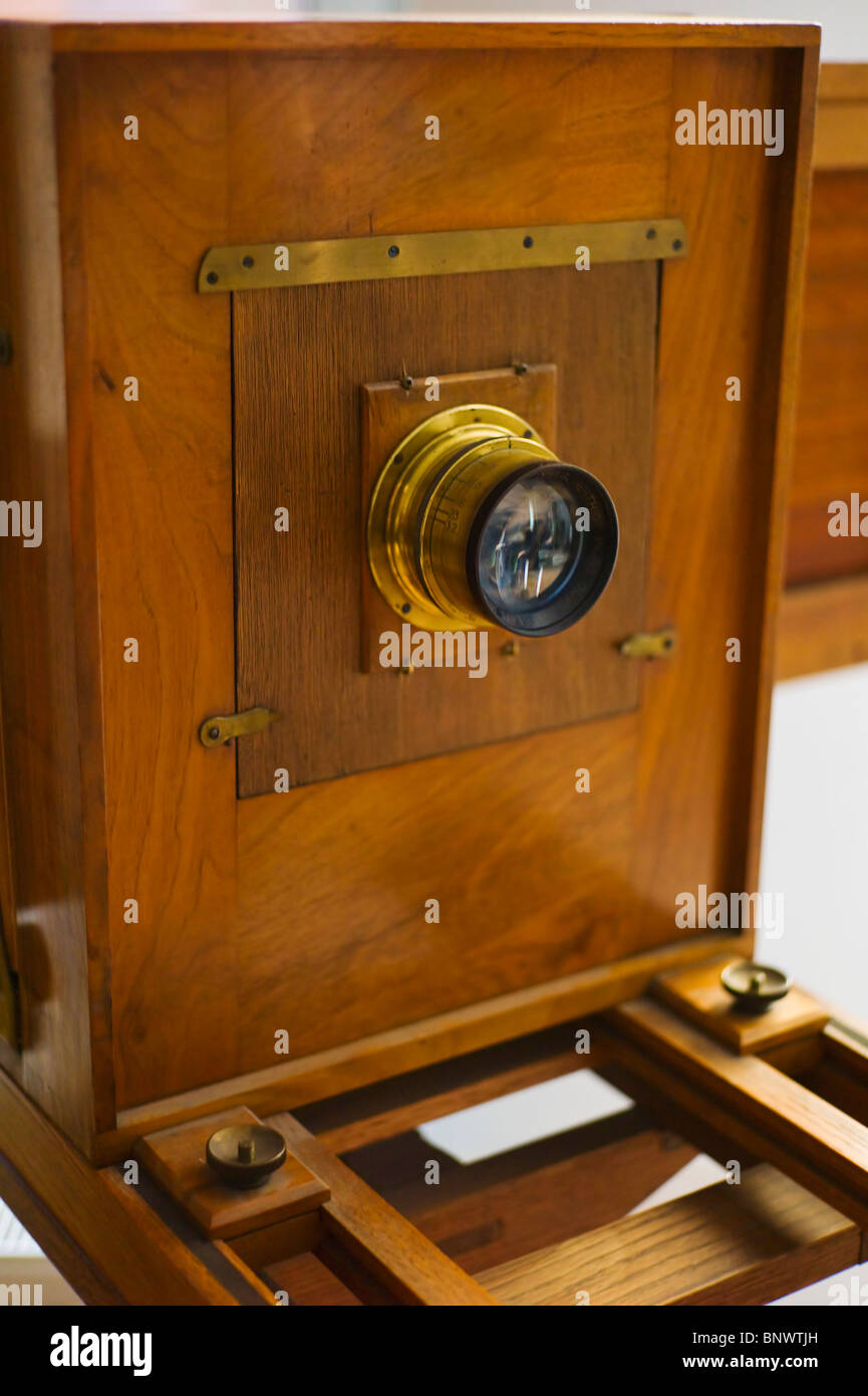 Antique studio photography hi-res stock photography and images - Alamy