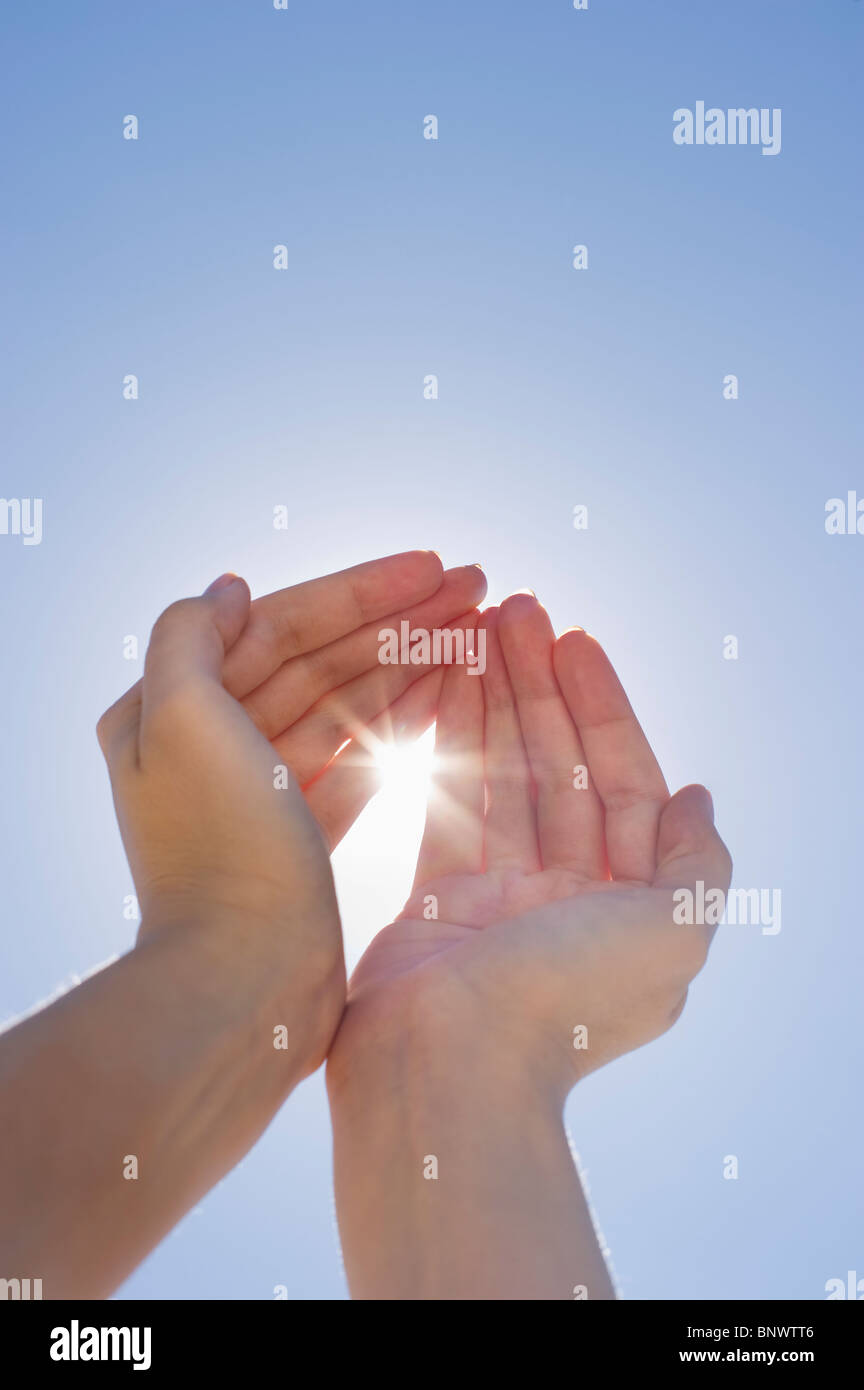 Vertical framing female hands hi-res stock photography and images - Alamy