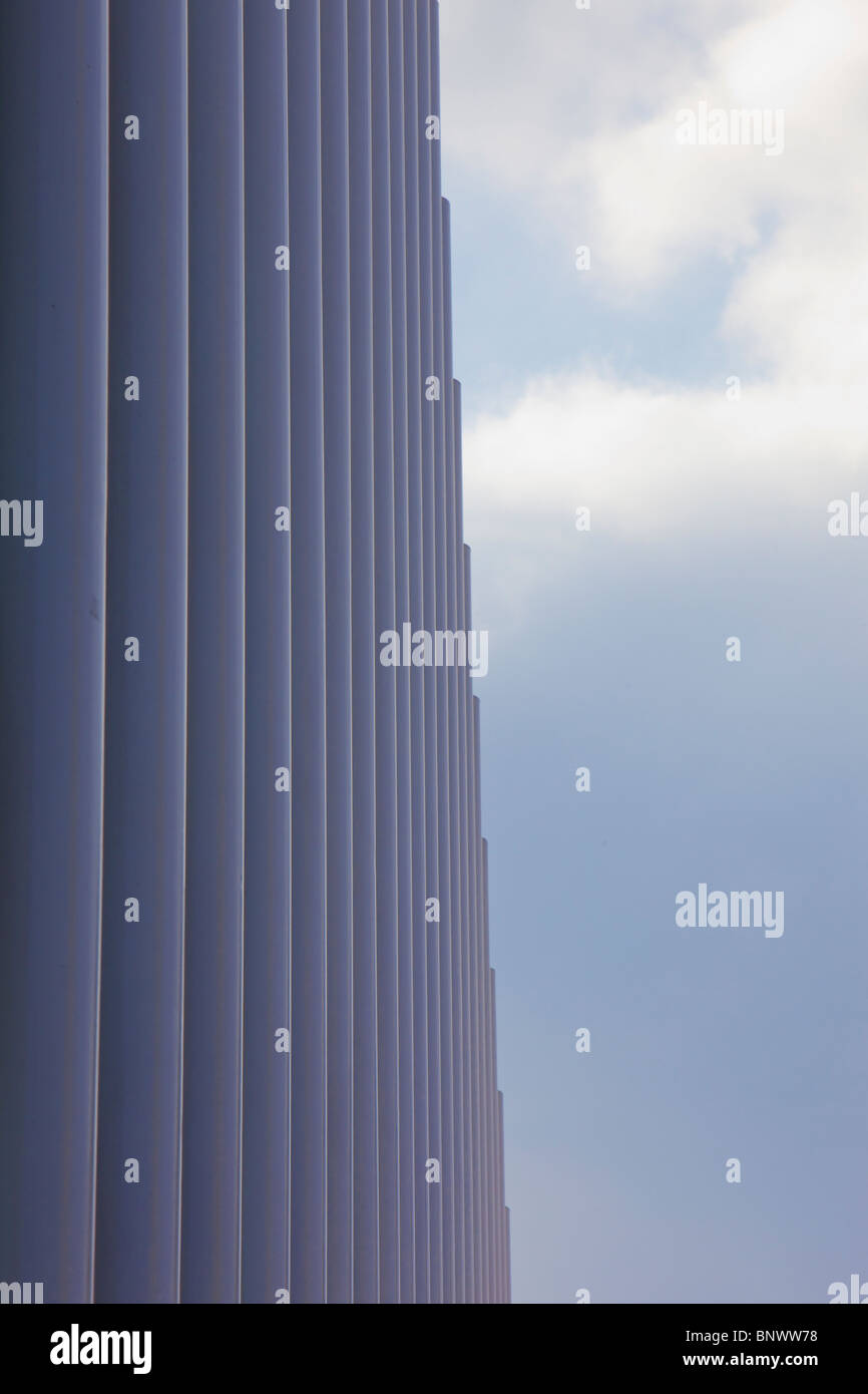 Blue columns hi-res stock photography and images - Alamy