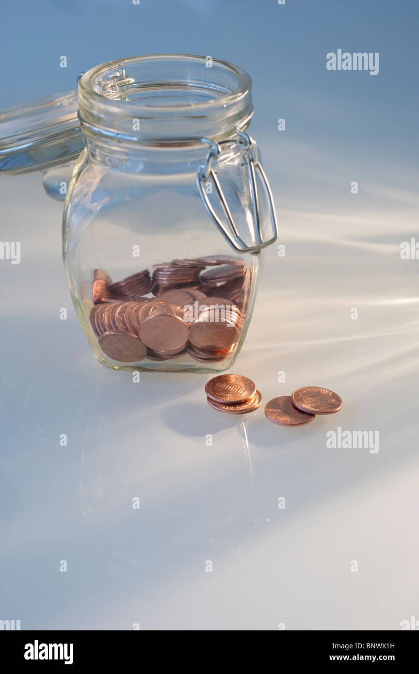 Pennies jar hi-res stock photography and images - Alamy