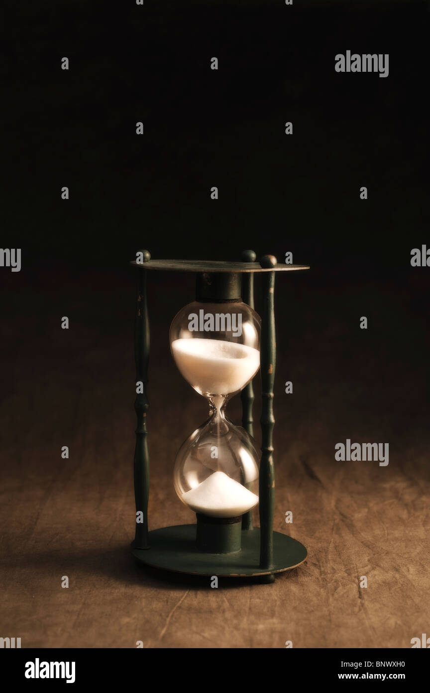 Sand timer hi-res stock photography and images - Alamy