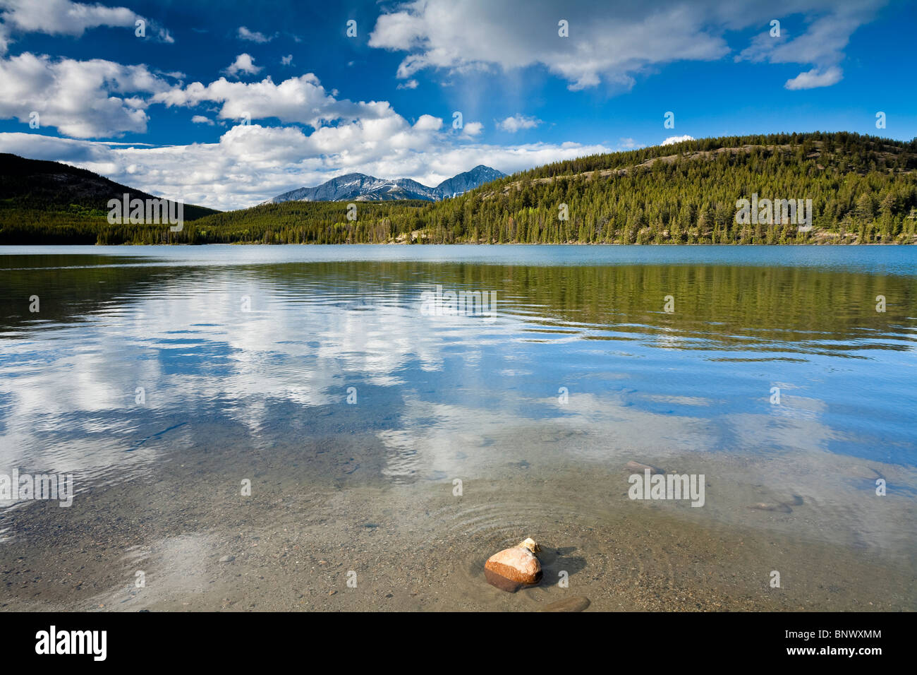 Pyramid Lake looking towards Hawk Mountain in the Colin Range Jasper ...
