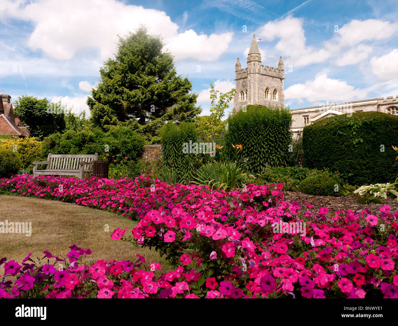 Old amersham memorial gardens hi-res stock photography and images - Alamy