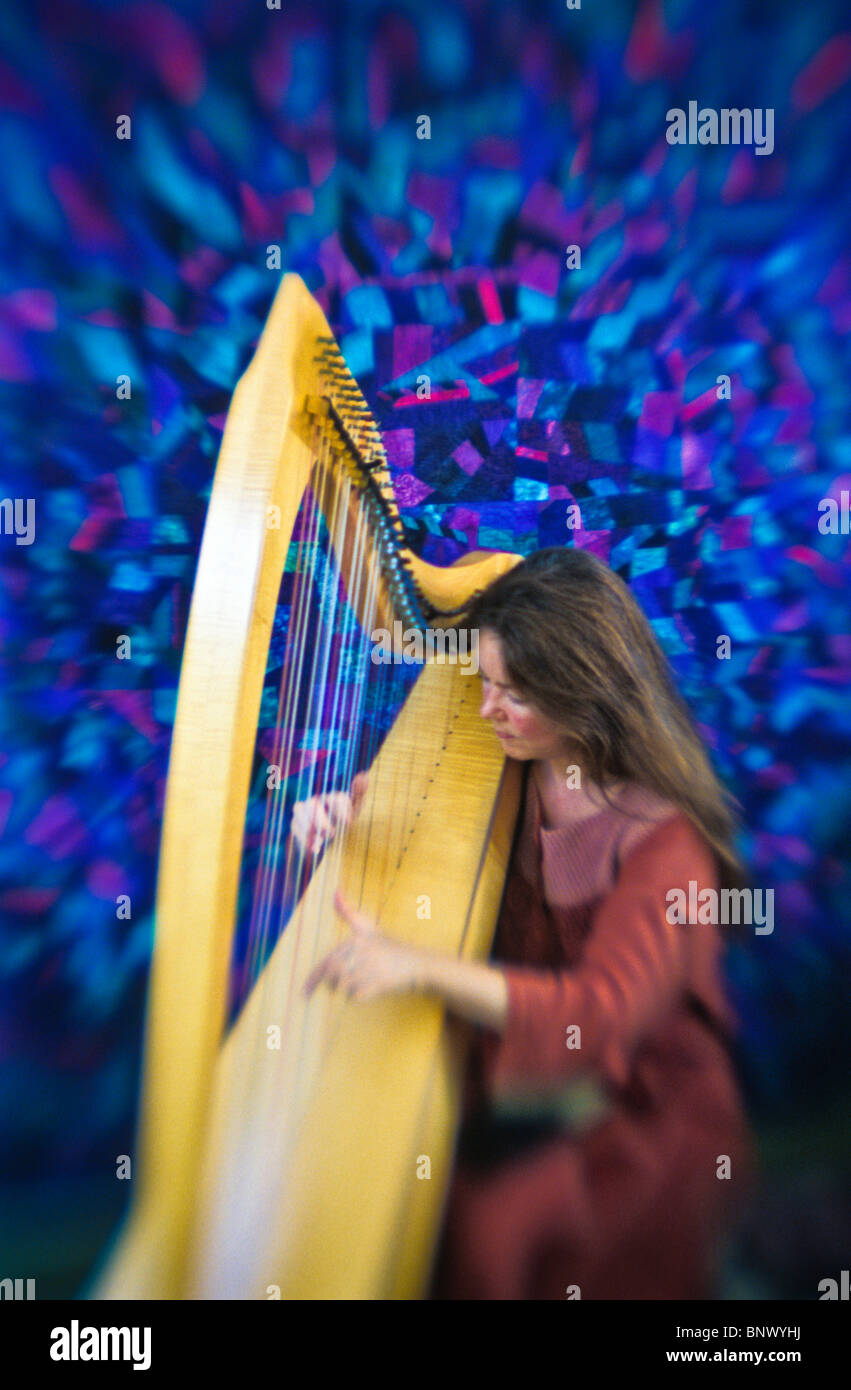 Woman life freedom for peace and justice hi-res stock photography and ...