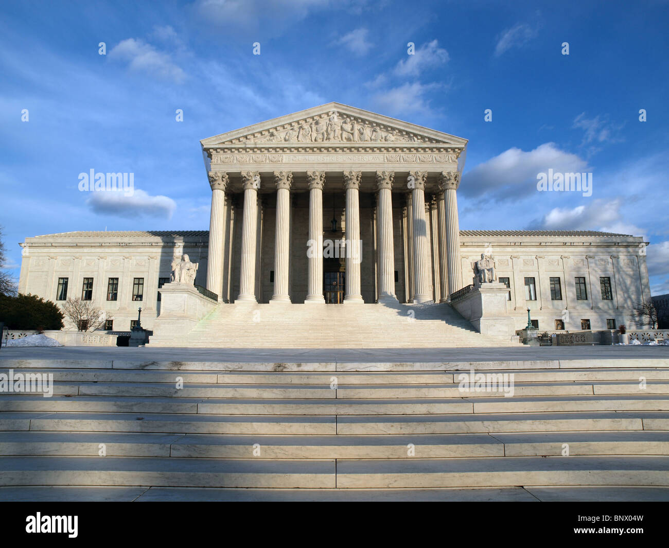 Supreme court of the united states hi-res stock photography and images ...