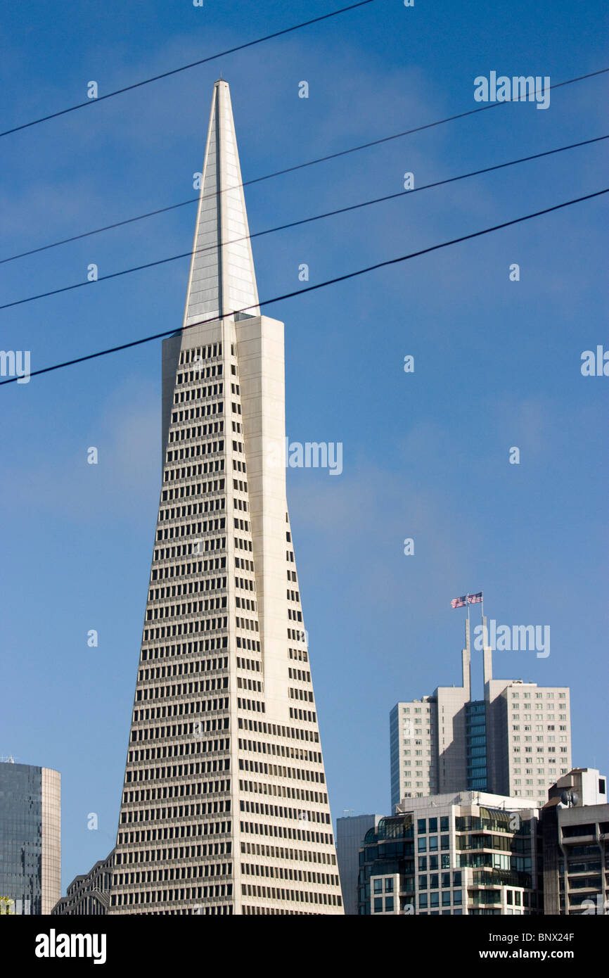 Skyscraper in San Francisco city Stock Photo - Alamy