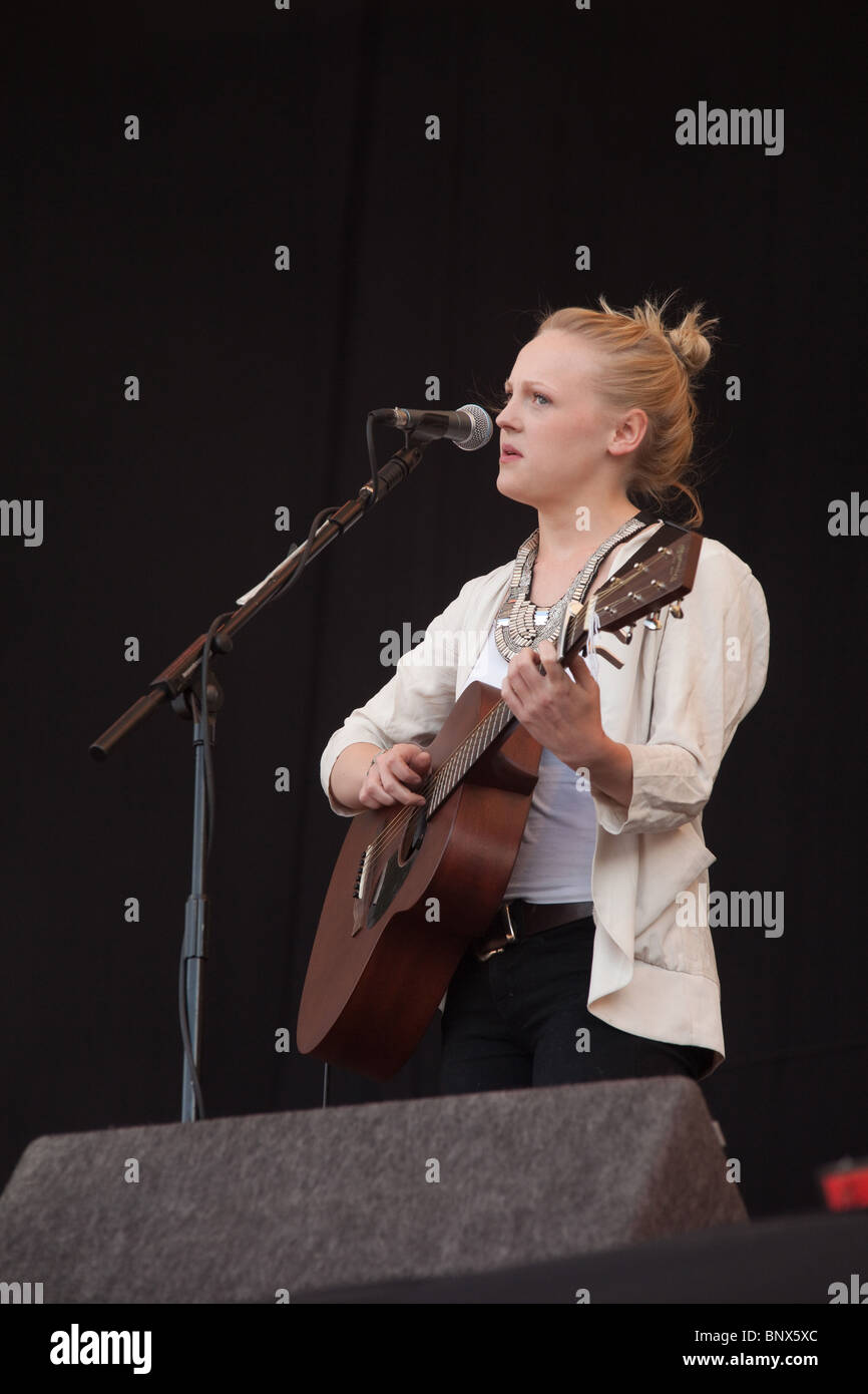English singer songwriter laura marling hi-res stock photography and ...