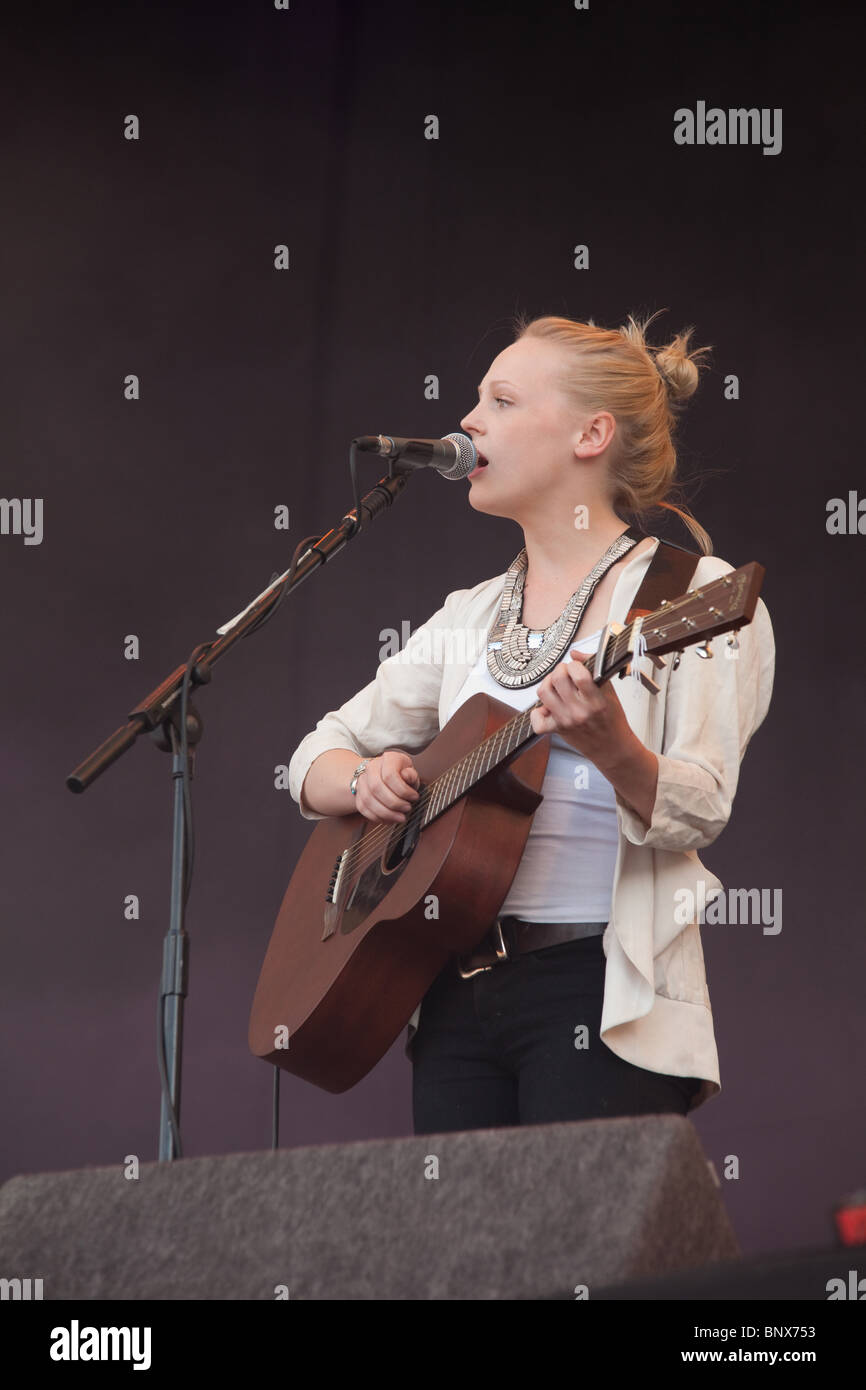 English singer songwriter laura marling hi-res stock photography and ...