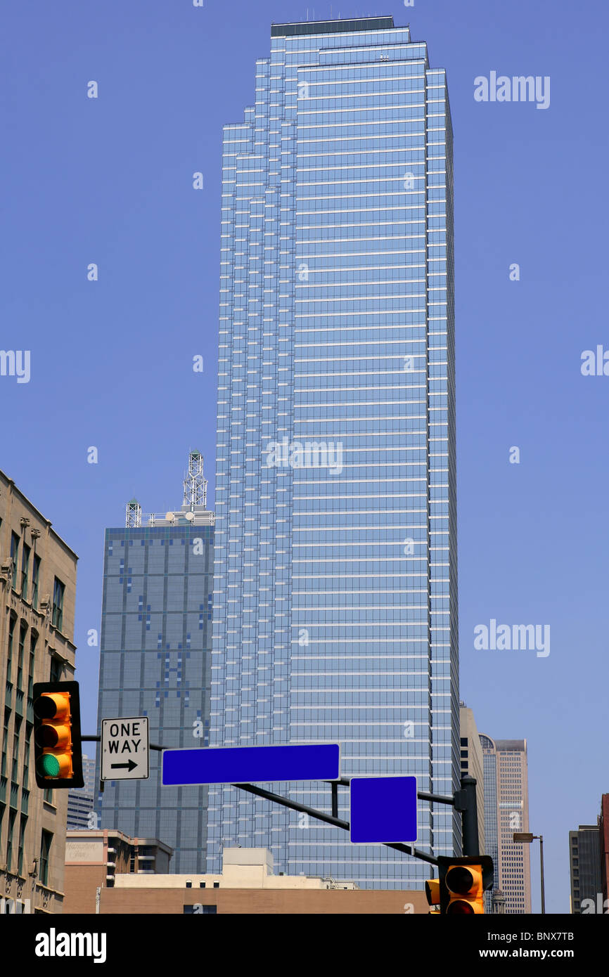 Dallas downtown city urban view with buildings Stock Photo - Alamy