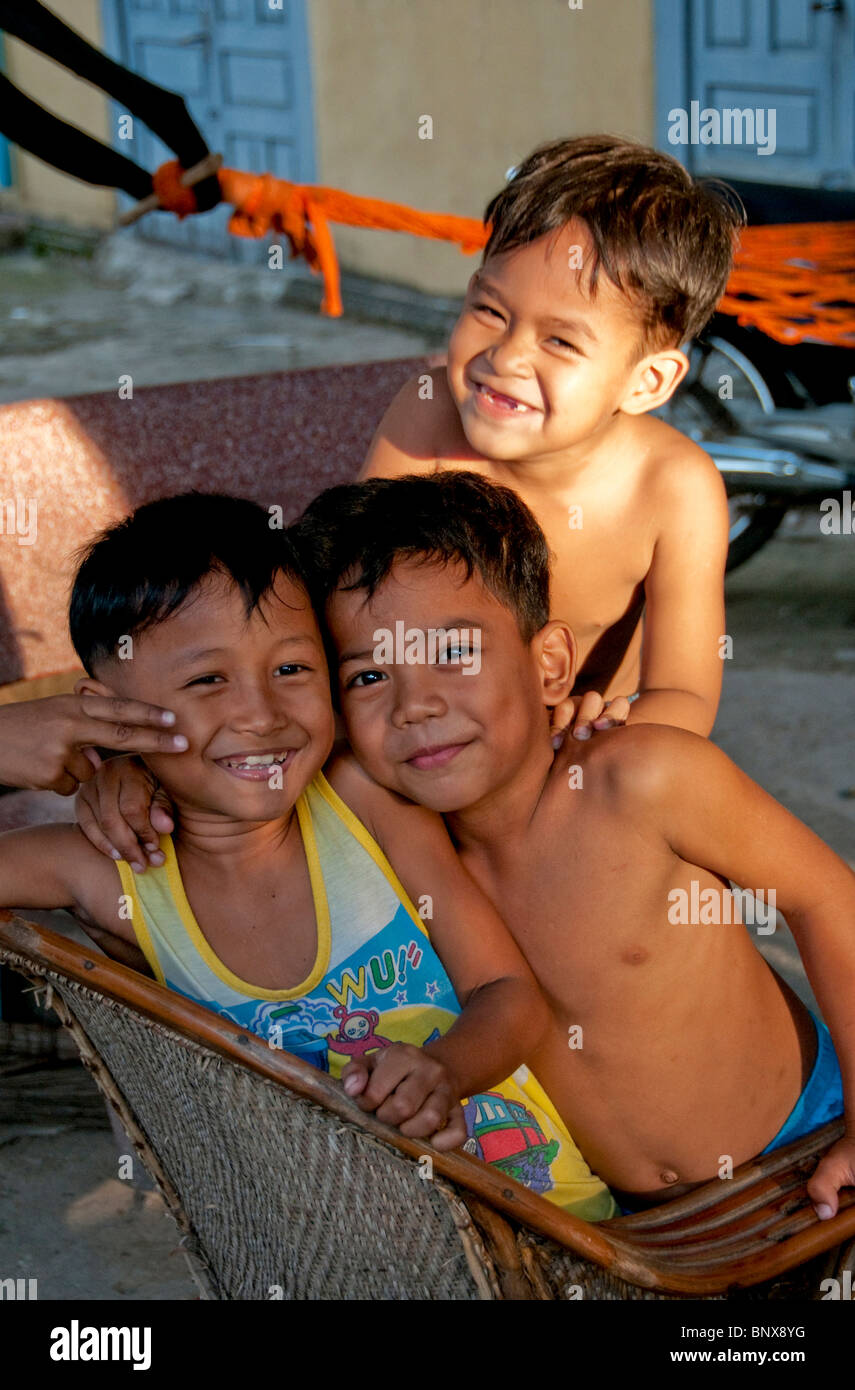 Children with play in cambodia hi-res stock photography and images - Alamy