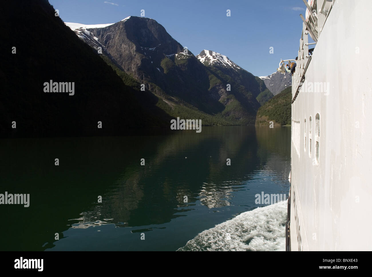 Flam gudvangen ferry hi-res stock photography and images - Alamy