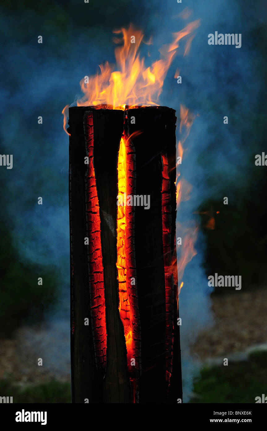 Log smoke hi-res stock photography and images - Alamy