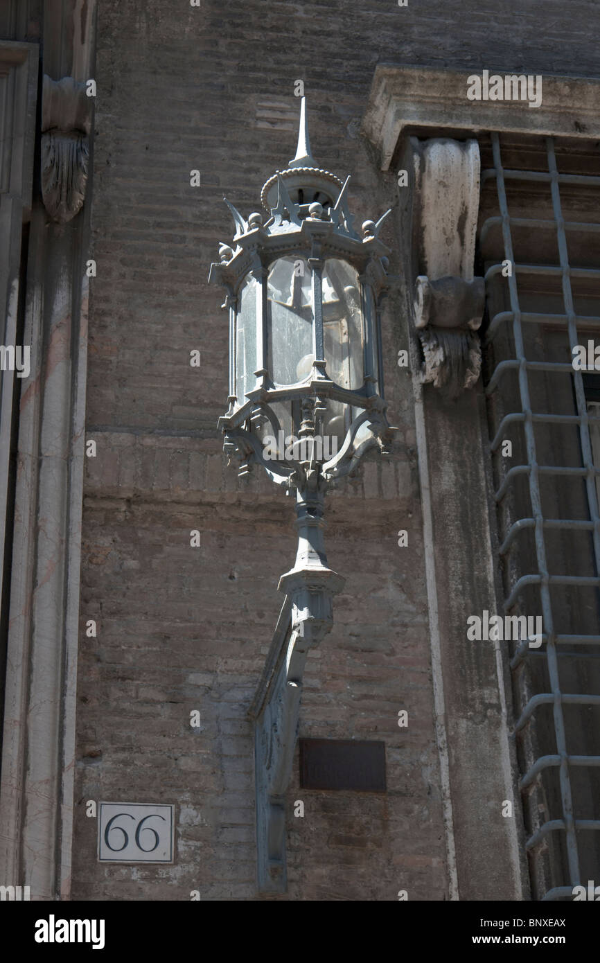 Old-fashioned street lamp in Rome Stock Photo - Alamy