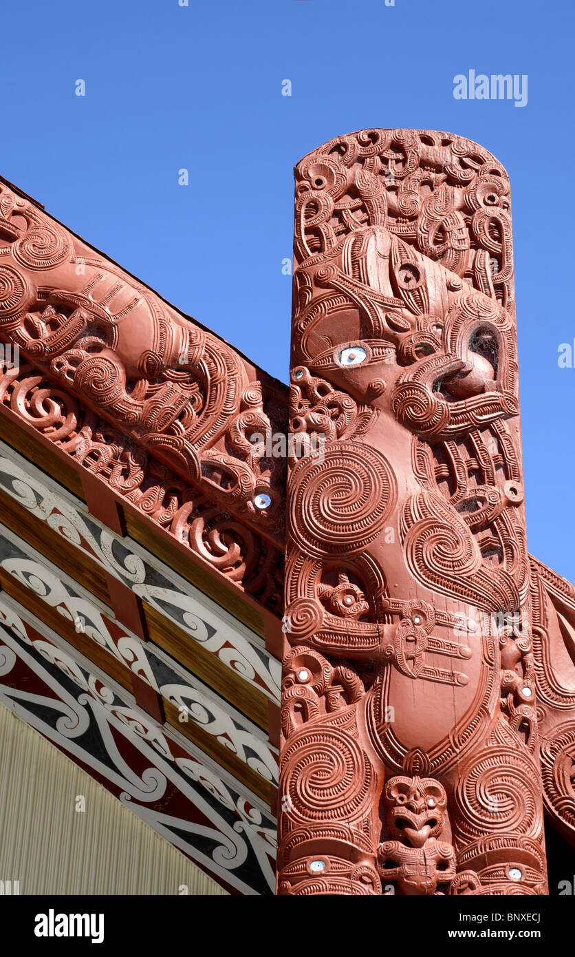 Maori Carving At Te Po In Rotorua New Zealand Stock Photo - Alamy