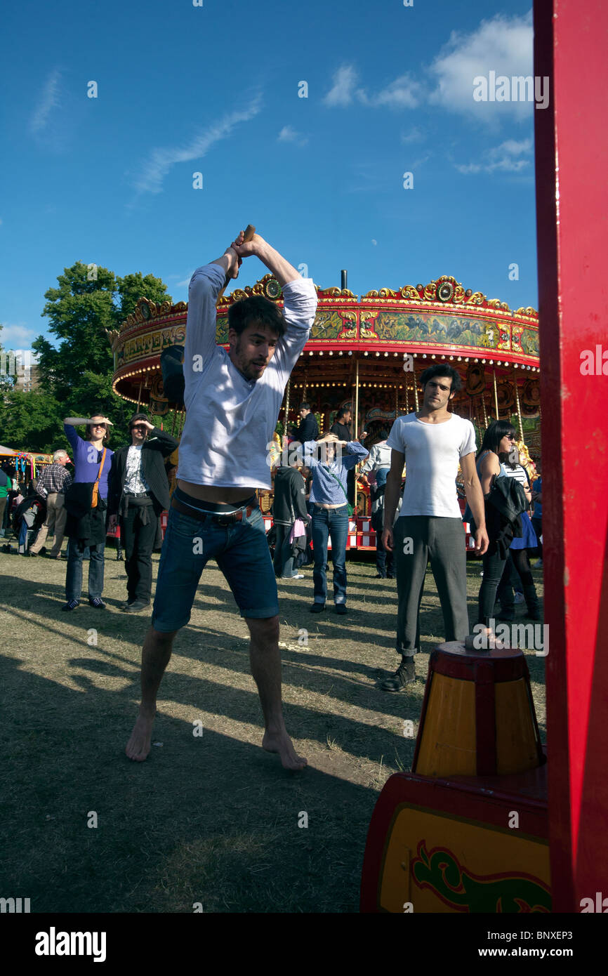 London funfair hi-res stock photography and images - Alamy