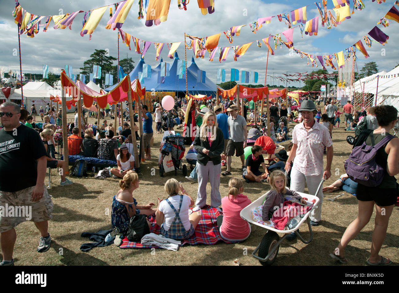 Bestival festival and children hi-res stock photography and images - Alamy