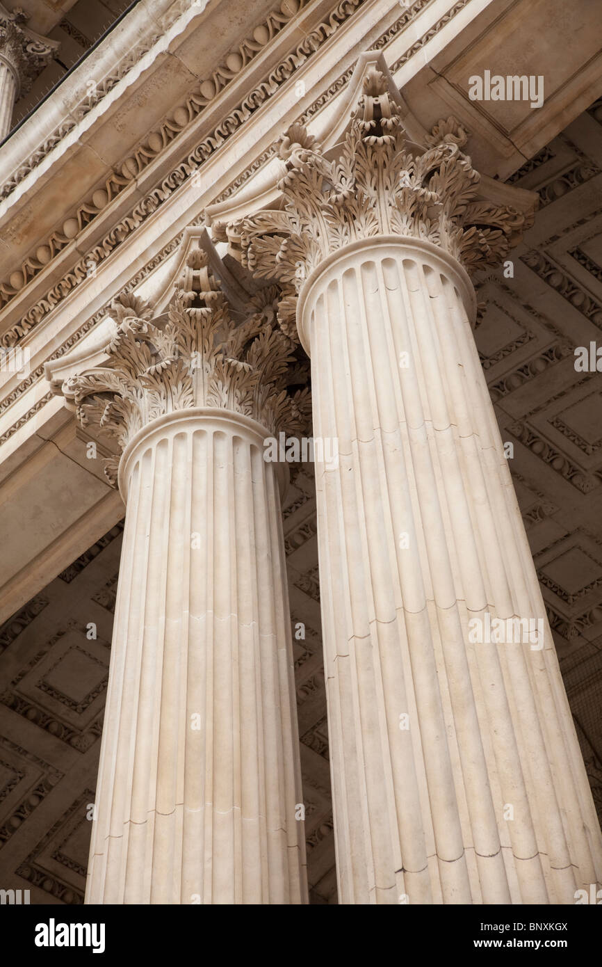 Columns, St Paul's Cathedral, London, England Stock Photo - Alamy
