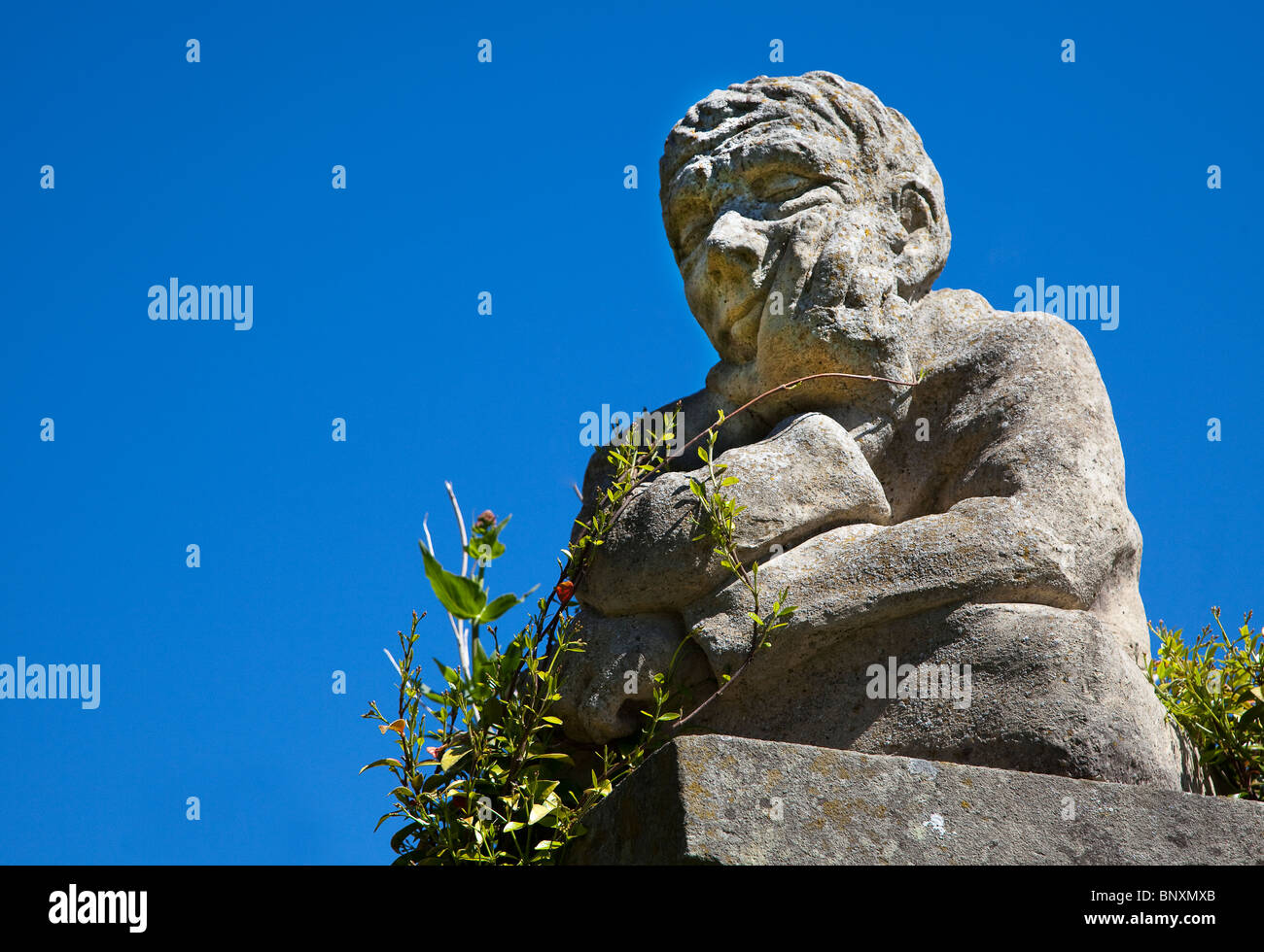 Thinking Man Statue High Resolution Stock Photography and Images - Alamy