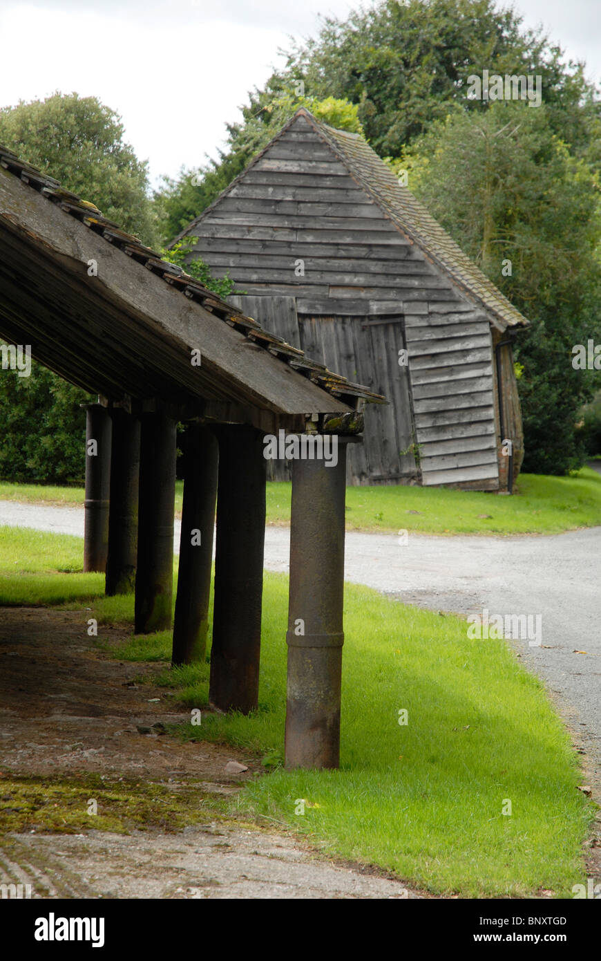 An old barn at a farm in Albrighton, Shropshire, UK Stock Photo - Alamy