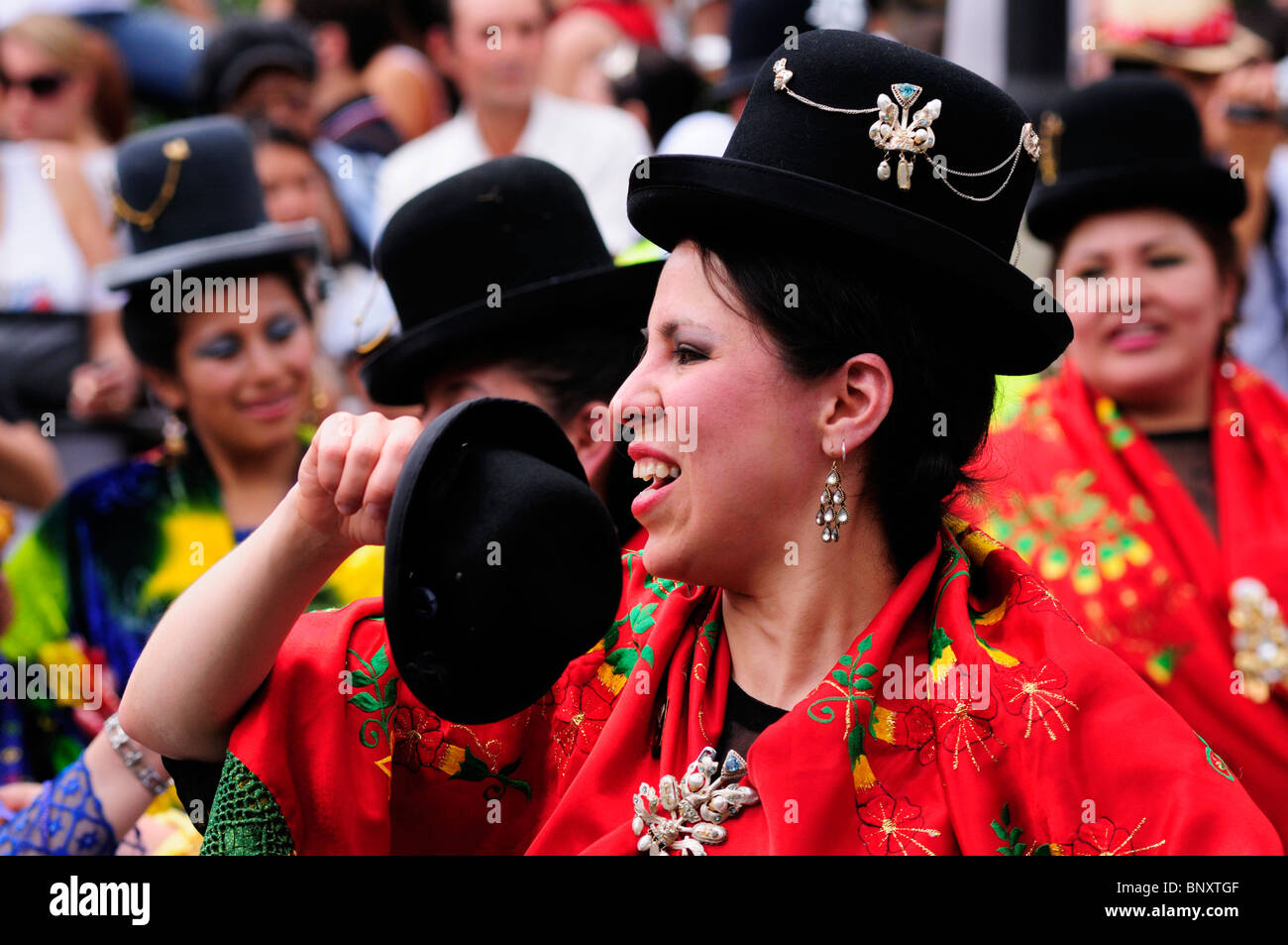 Carnaval del Pueblo Latin American Festival Carnival, London, England ...