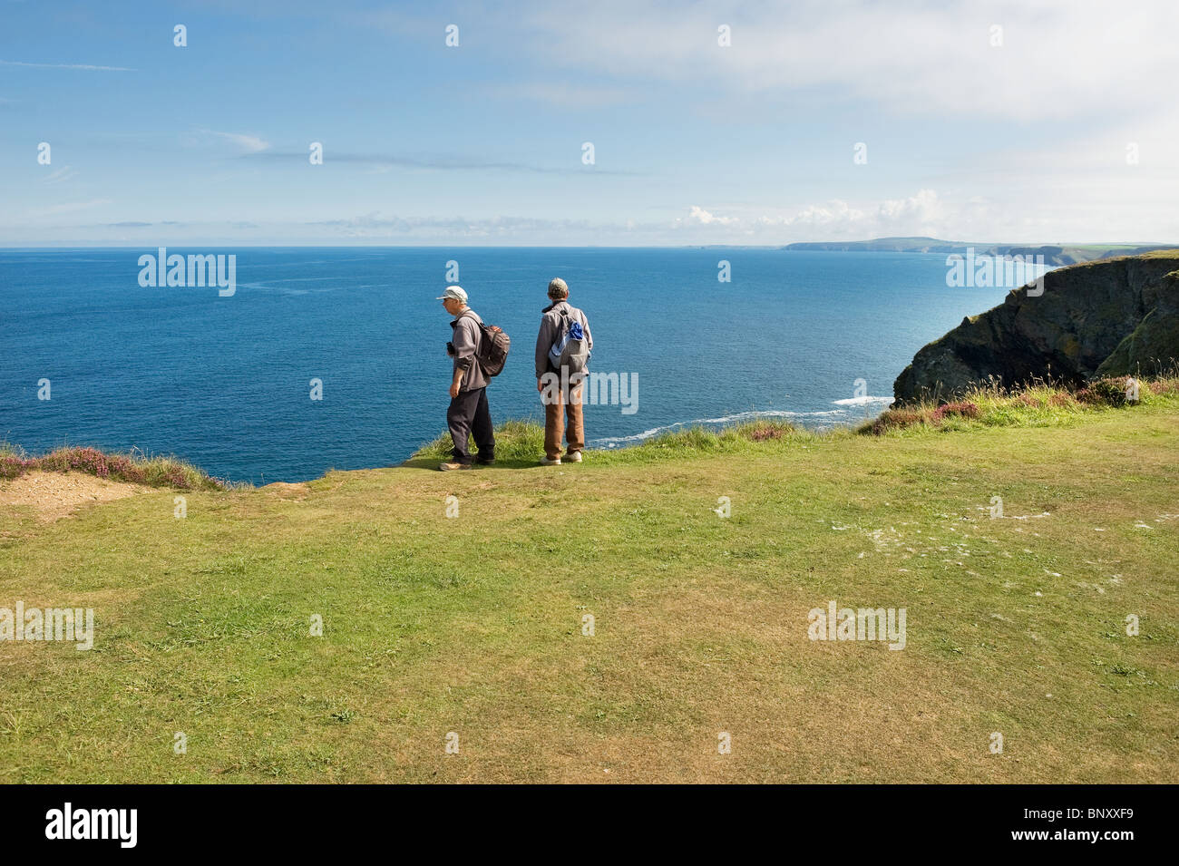 Cornish cliff top hi-res stock photography and images - Alamy