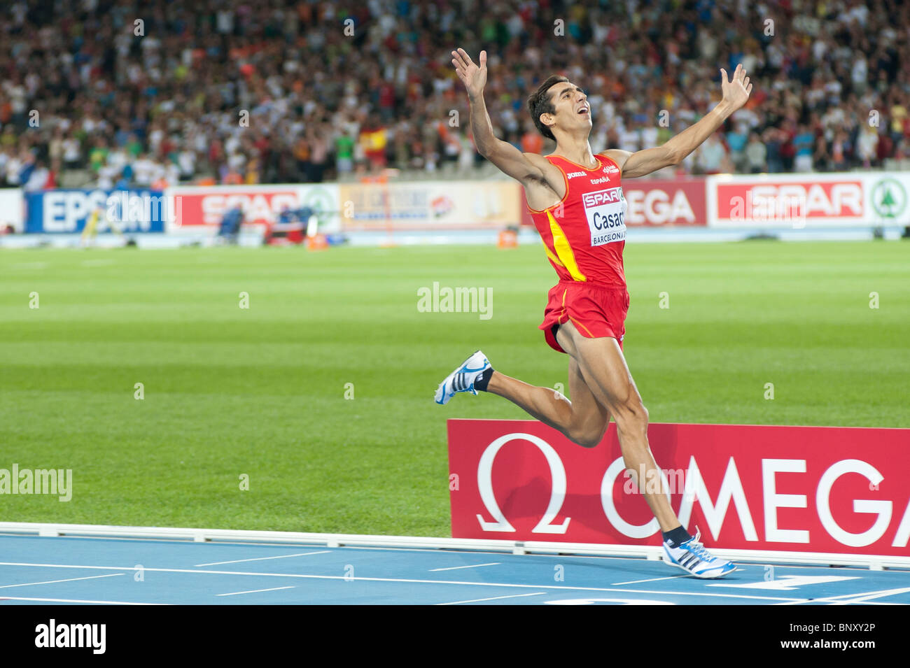 Spanish athlete victory runner hi-res stock photography and images - Alamy