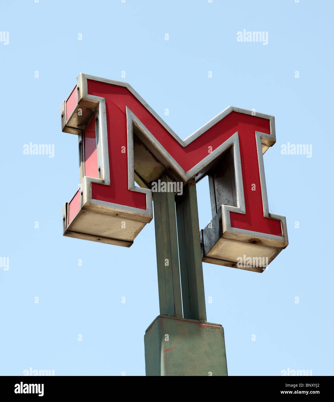 Lisbon metro m sign hi-res stock photography and images - Alamy