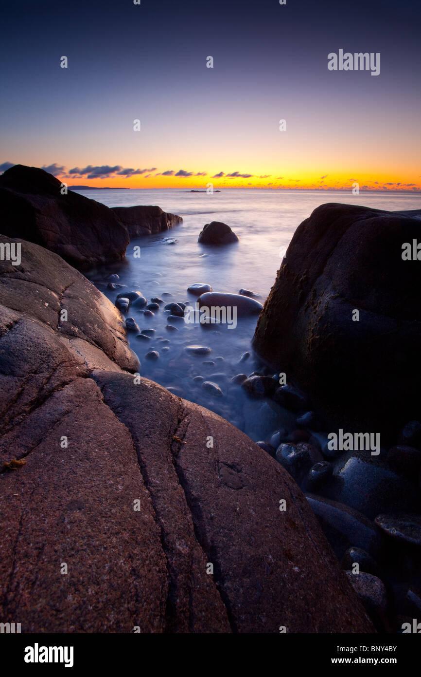 Dawn at Otter Cliff, Acadia National Park, Maine, USA Stock Photo - Alamy