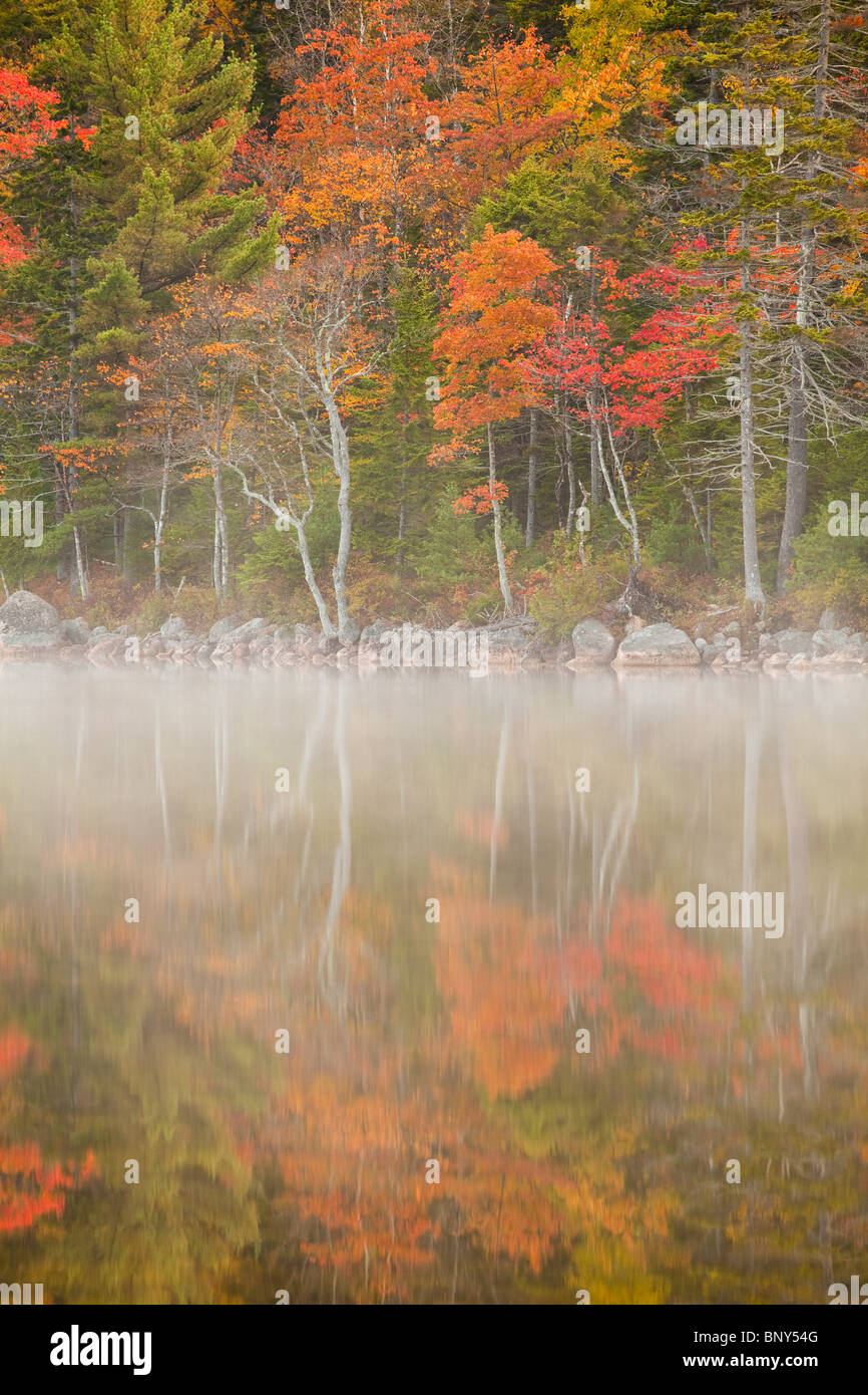 Shoreline of Jordan Pond in Autumn, Acadia National Park, Maine, USA ...