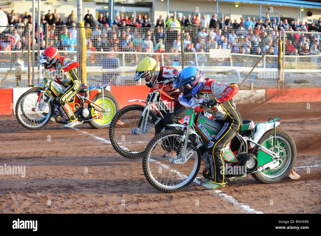Speedway race start during a fixture between the Swindon Robins and the ...