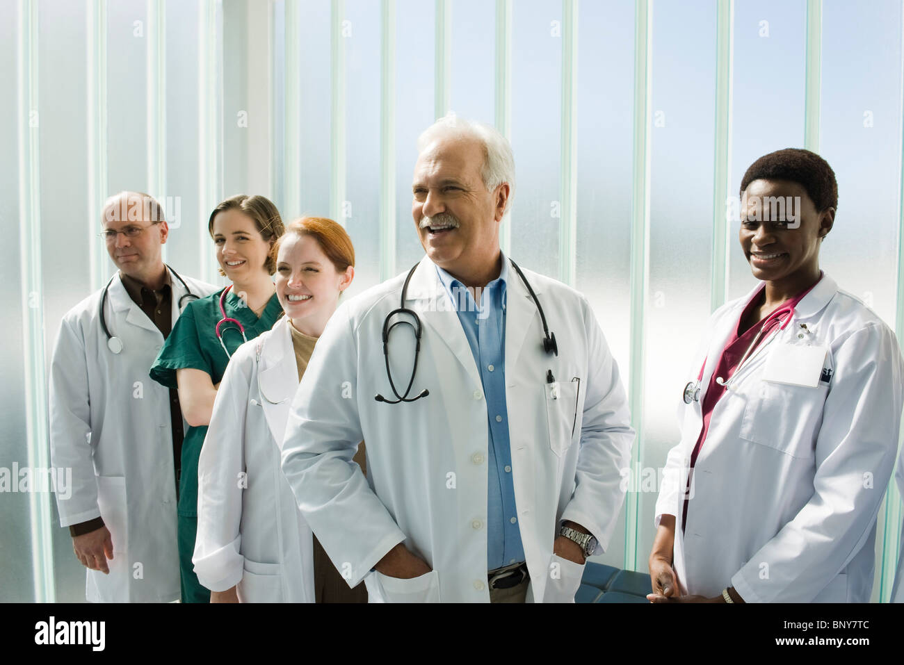 Healthcare professionals hi-res stock photography and images - Alamy