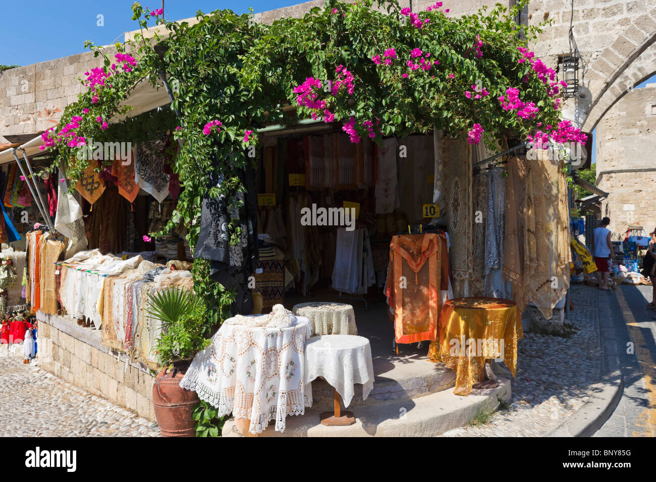 Shopping in rhodes hi-res stock photography and images - Alamy