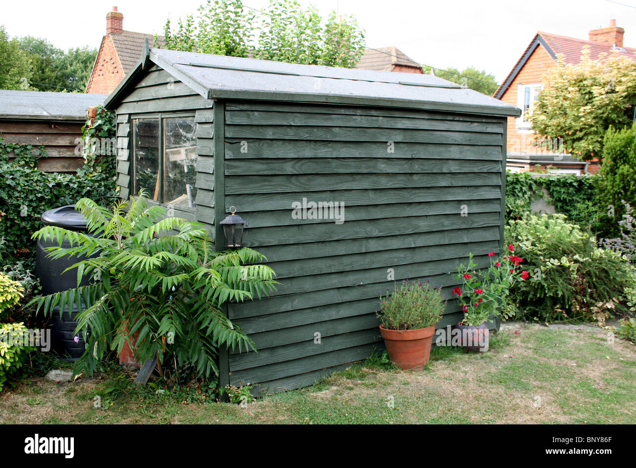 Shed compost hi-res stock photography and images - Alamy