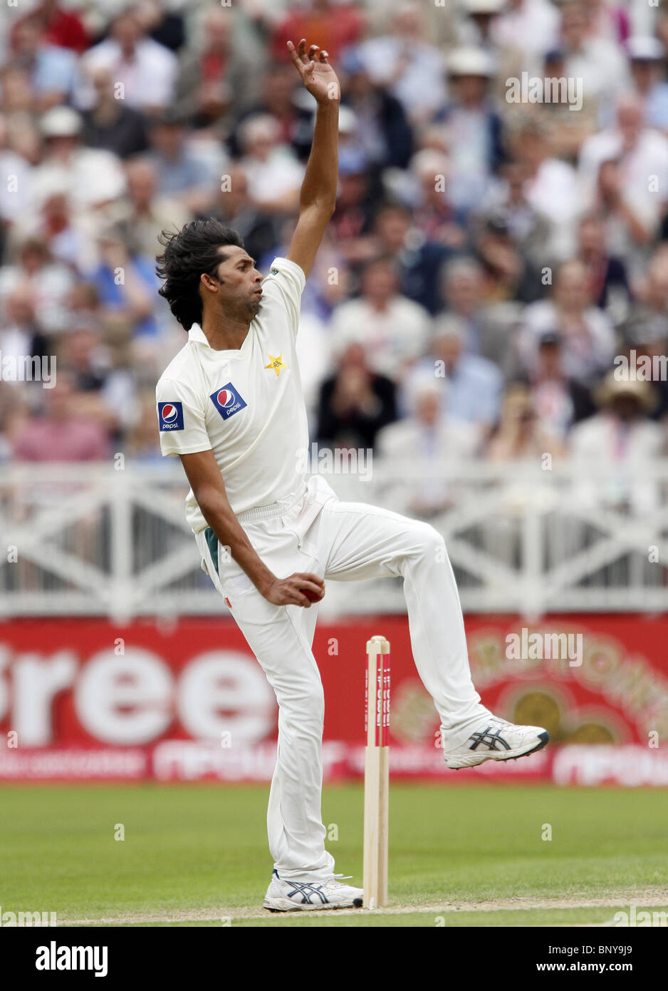MOHAMMAD ASIF PAKISTAN PAKISTAN TRENT BRIDGE NOTTINGHAM ENGLAND 29 July ...