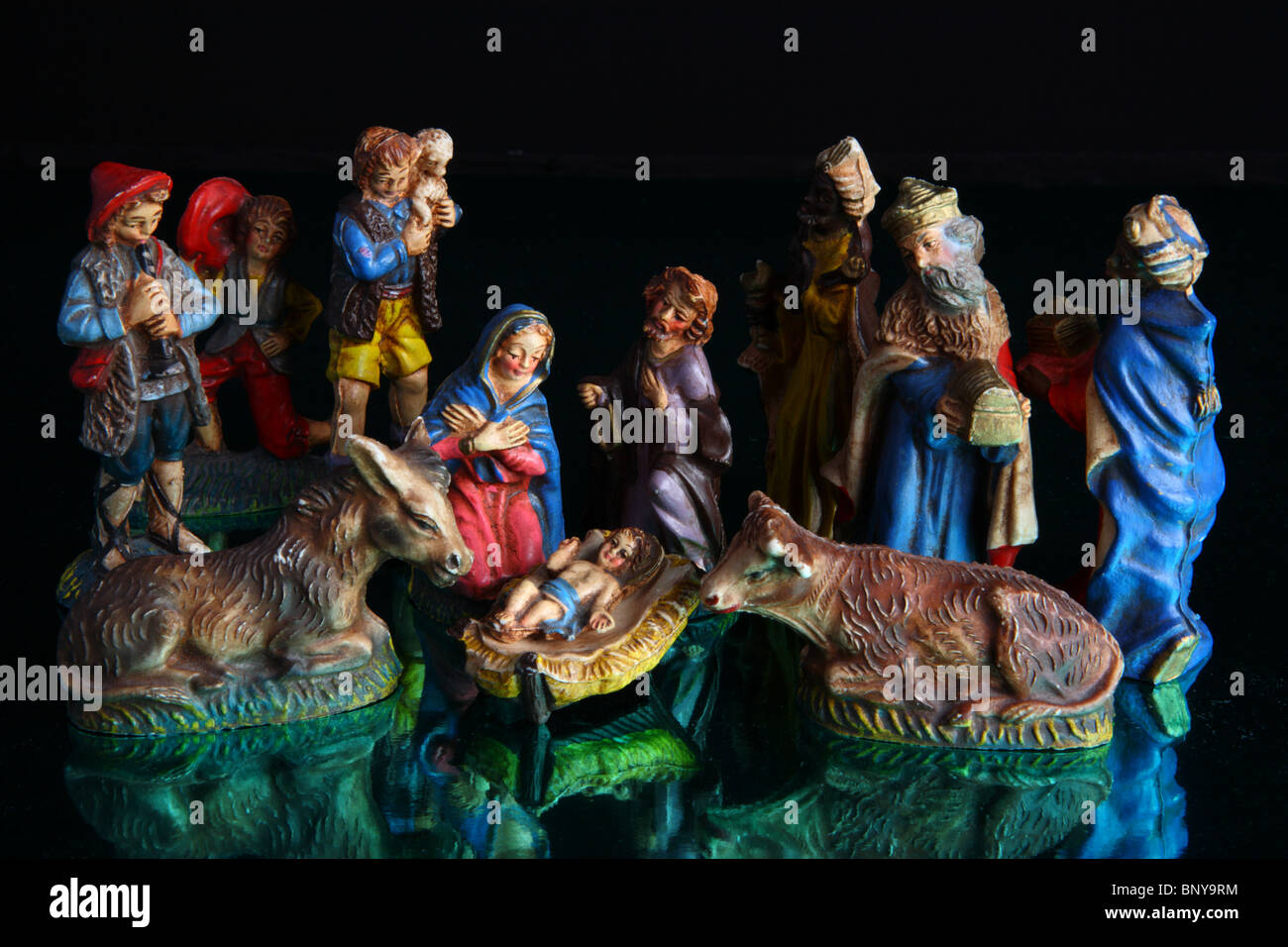 Gold, frankincense and myrrh hi-res stock photography and images - Alamy