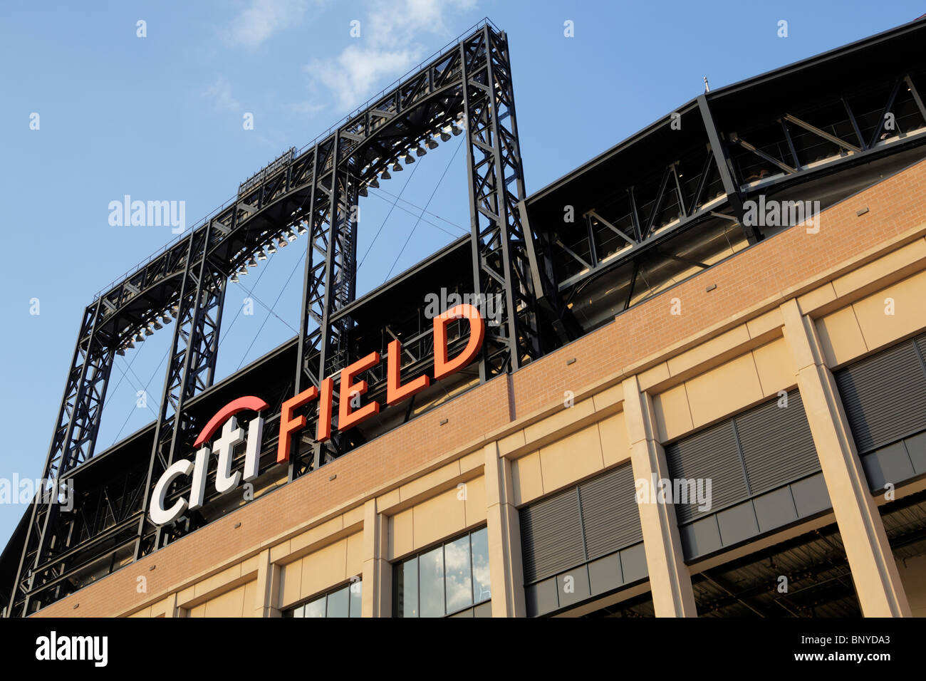 Citi field exterior hi-res stock photography and images - Alamy
