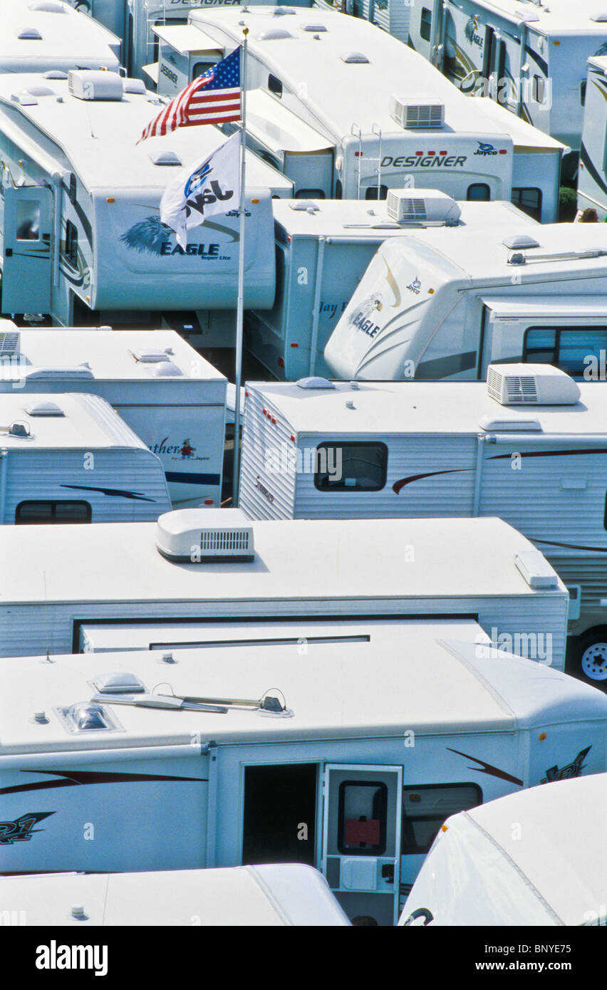 Interstate camper transport hi-res stock photography and images - Alamy