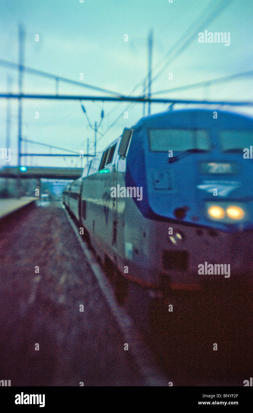 Amtrak commuter train arrives station Stock Photo - Alamy
