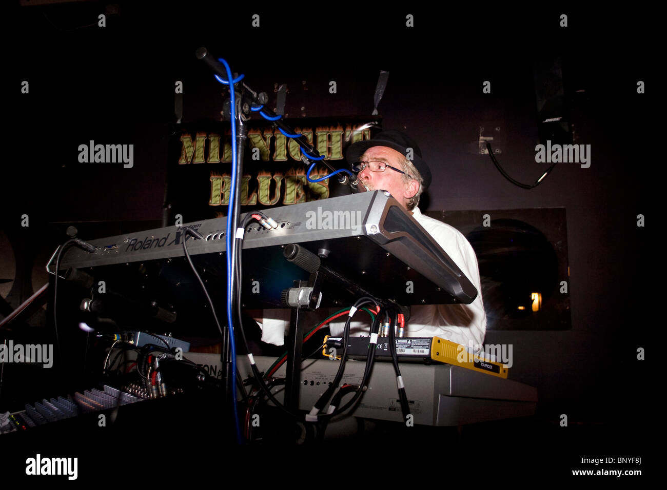 Keyboards dundee live scottish hi-res stock photography and images - Alamy