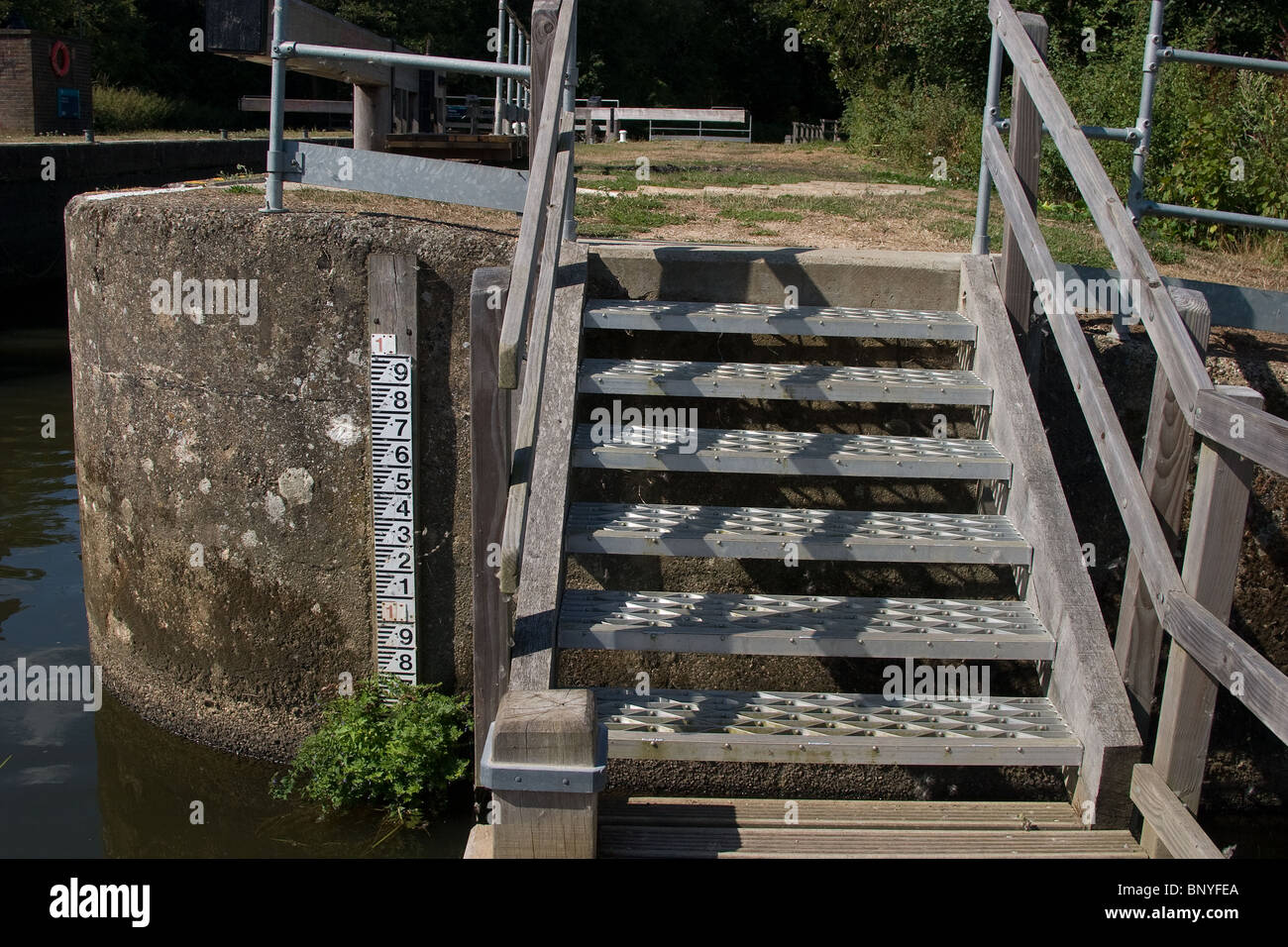 Steps entrance rural hi-res stock photography and images - Alamy