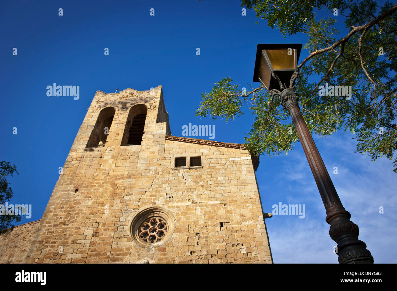 Pals spain historic village town hi-res stock photography and images ...